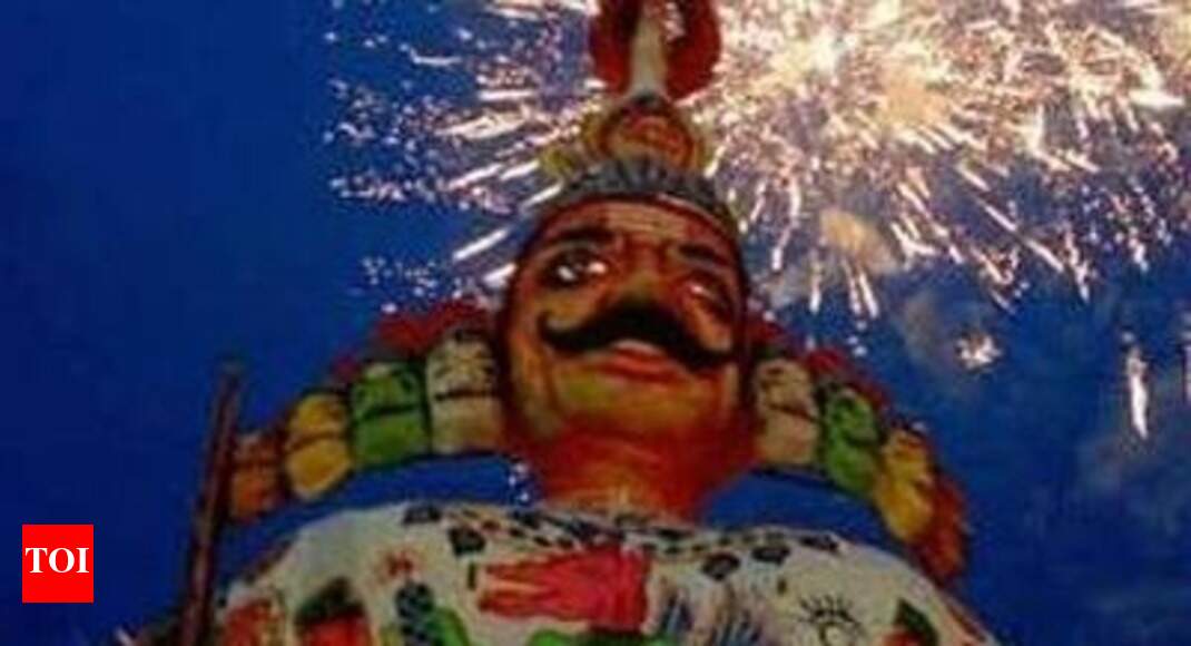 At city Ramlila, Ravan’s effigy is burnt on day after Dussehra ...