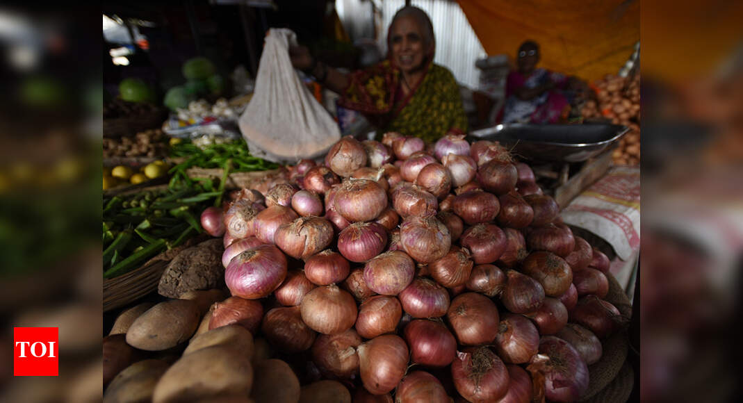 Onion prices to soar further this Diwali | India News - Times of India
