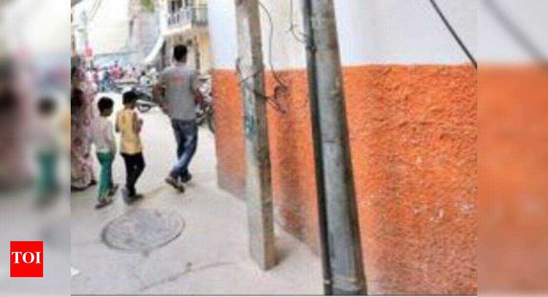 An outburst against spate of thefts, say colony residents | Delhi News ...