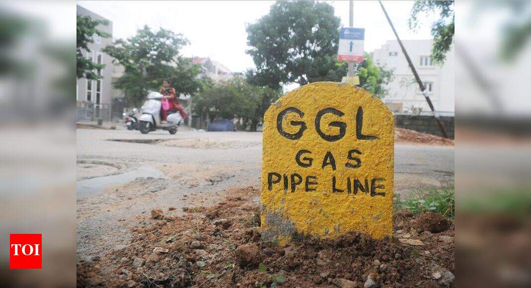 MNGL to increase piped gas network by 42,000 households | Pune News - Times of India