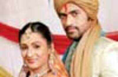 Pallavi's hubby isn't directing her - Times of India