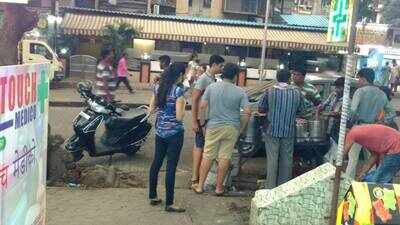 How to walk on footpath and how to enter shops - Times of India