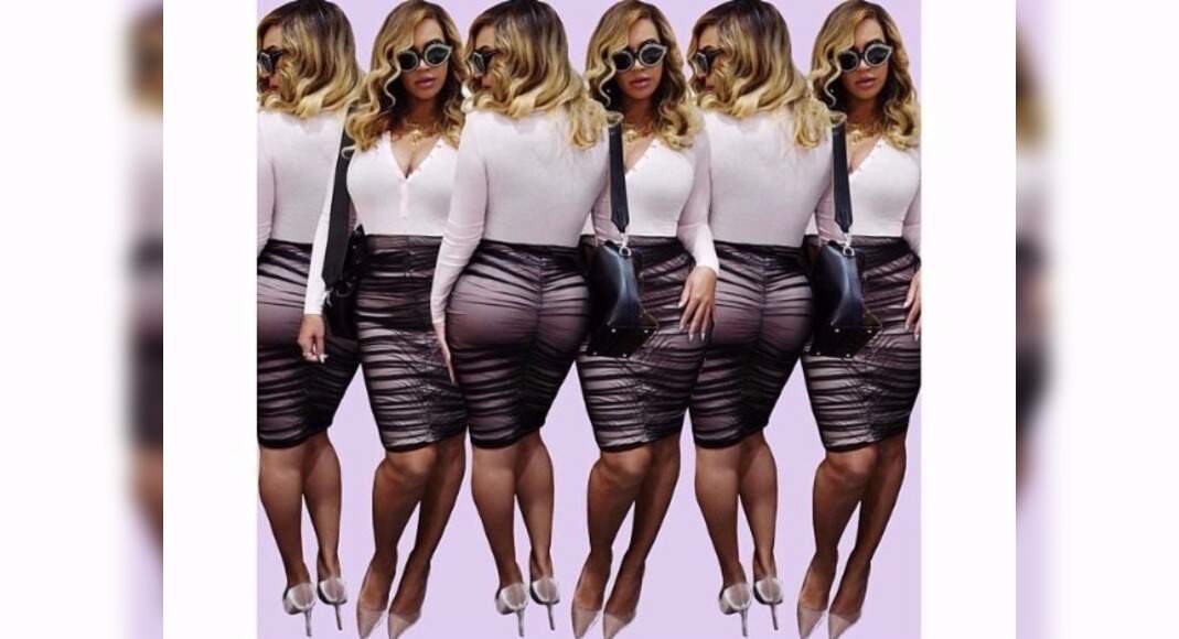 Beyonce has yet again put her bodacious body on display in this skin ...