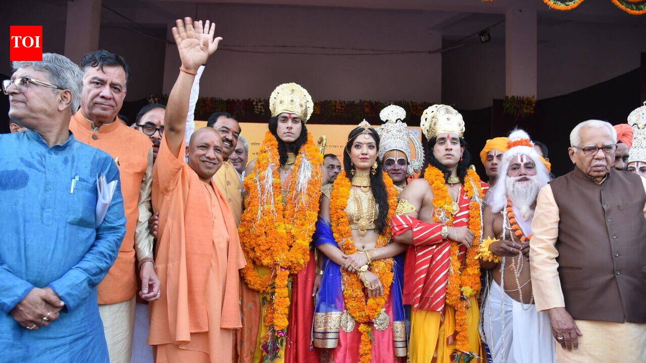 Yogi Adityanath's Ayodhya visit