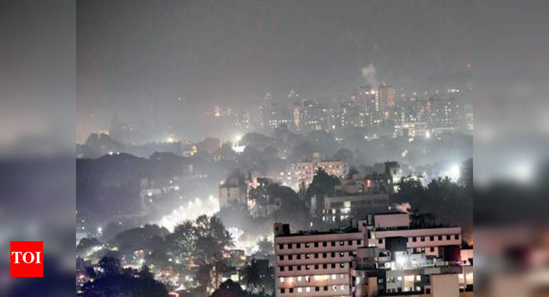 Air pollution in Pune: Pollution soars much before firecrackers steal ...