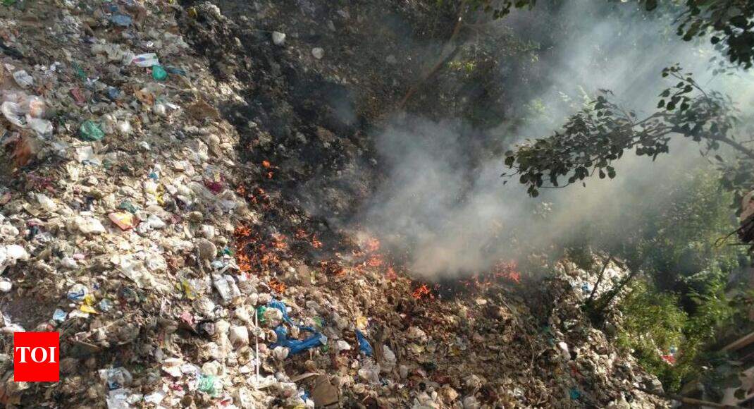 Garbage fire and toxic smoke - Times of India