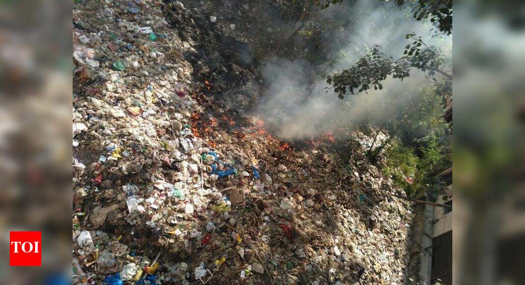 Garbage fire and toxic smoke - Times of India
