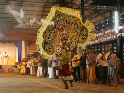 Introducing Padayani in tourism circuit: Kerala Tourism to prepare ...