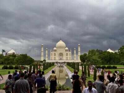 Taj Mahal: Supreme Court orders demolition of parking lot near Taj ...