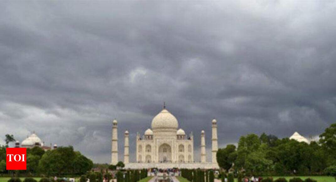 Taj Mahal: Supreme Court orders demolition of parking lot near Taj ...