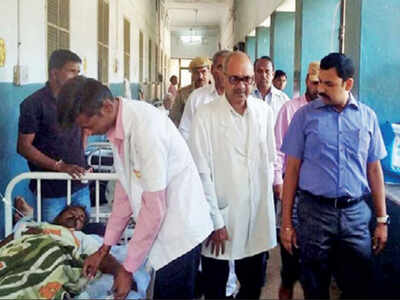 Kota collector irked over poor sanitation at hospitals | Jaipur News - Times of India