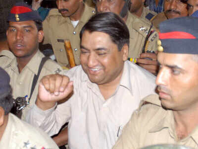 Abdul Kareem Telgi: Stamp paper scam convict Abdul Kareem Telgi dead ...