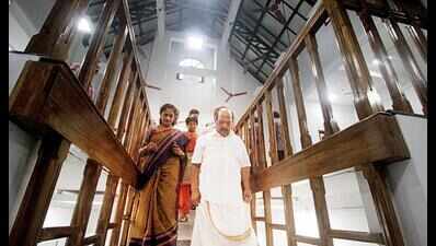 Kerala Central Library gets its replica | Thiruvananthapuram News ...