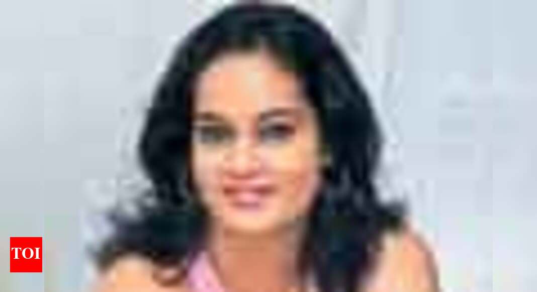 Suja praised for Milaga! | Tamil Movie News - Times of India