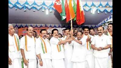UDF campaign flagged off | Kochi News - Times of India