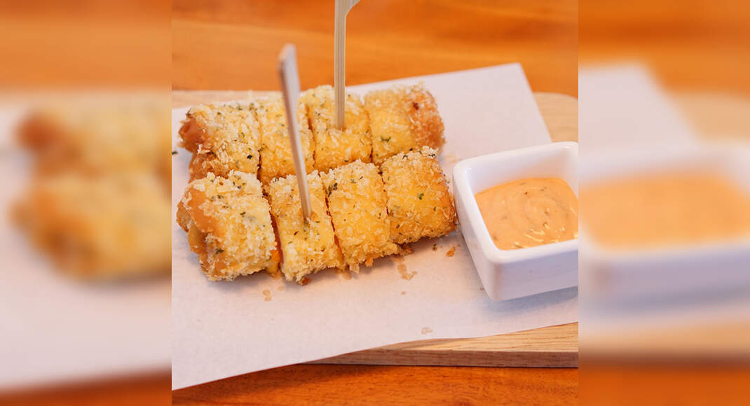 Grilled Cheese Rolls Recipe: How to Make Grilled Cheese Rolls Recipe ...