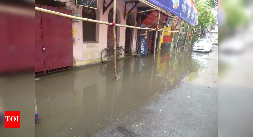Perennial Waterlogging at Suburban Hospital Road - Times of India