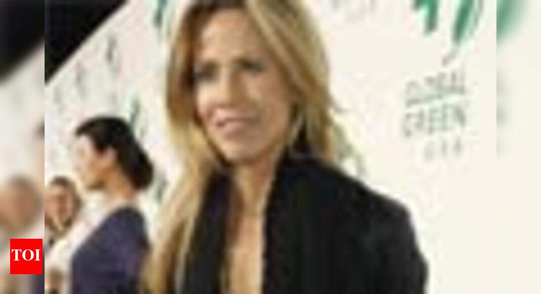 Sheryl Crow's enjoying motherhood | English Movie News - Times of India