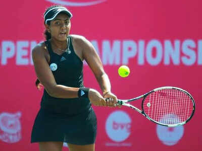 ITF Pune Open: Zeel, Karman cruise into semis | Tennis News - Times of ...