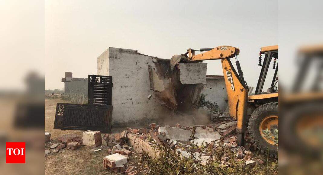 DTCP demolishes 4 illegal colonies near Sultanpur park | Gurgaon News ...