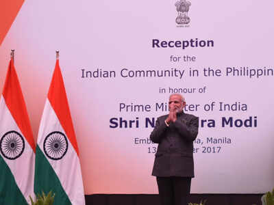 Congress: PM Modi takes a dig at Congress for making 'gas cylinders ...