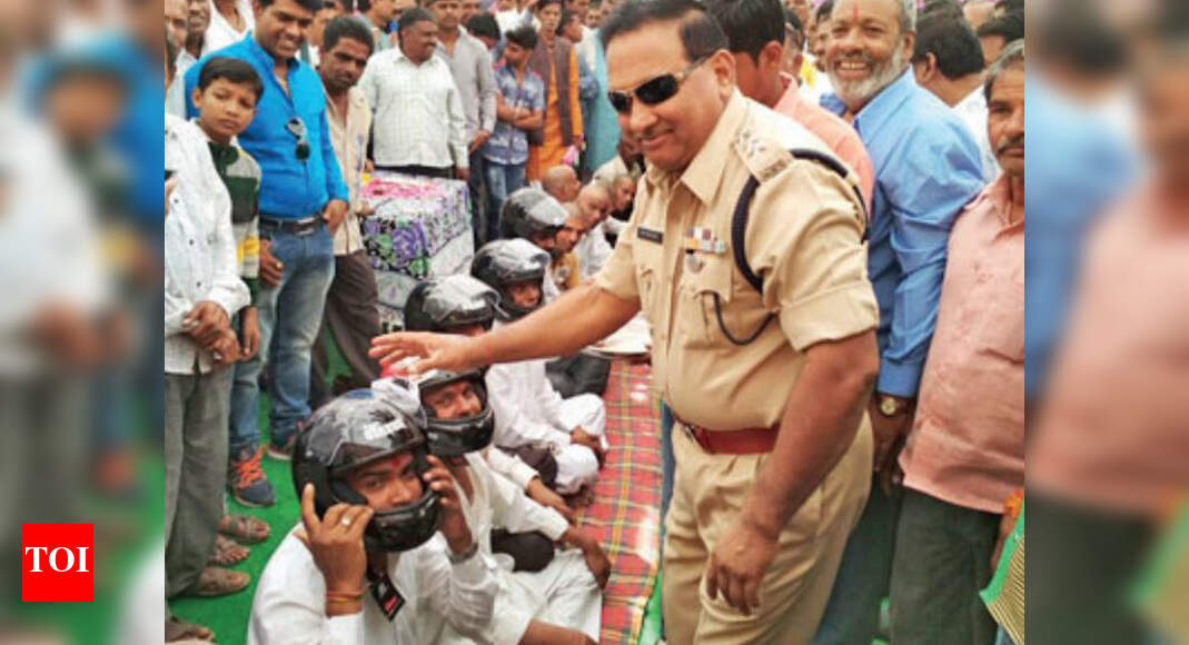 Pagdi rasam turns into helmet ritual for this Rajput family | Indore ...