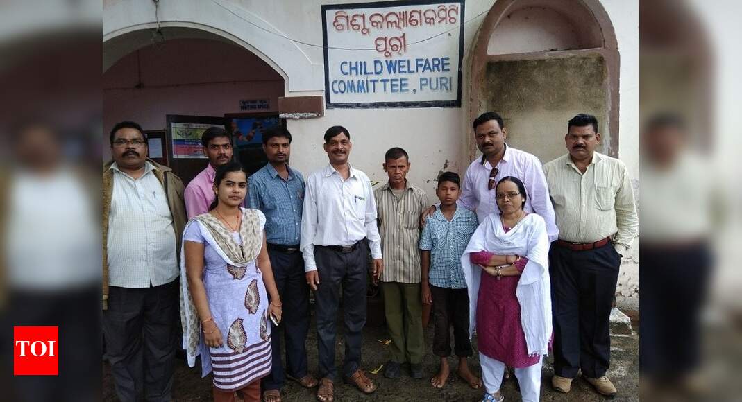 Aadhaar helps reunite missing child with family in Odisha | Bhubaneswar ...