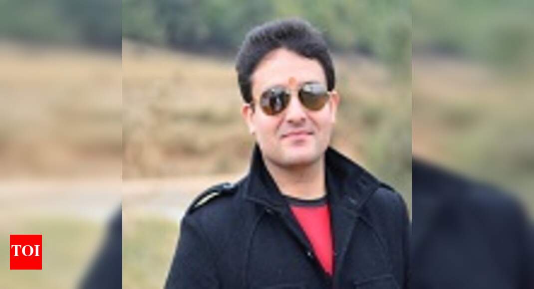 Akil Bakhshi - Times of India