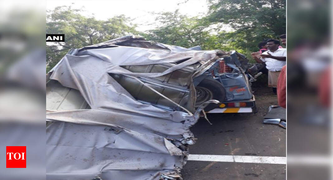 Four killed as car rams into truck in Telangana | Hyderabad News ...