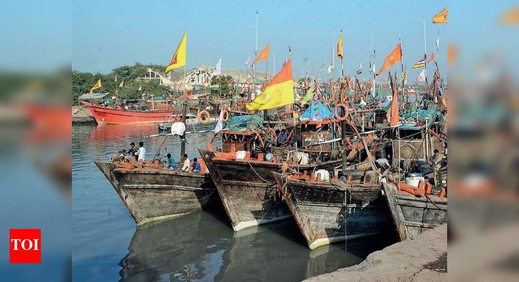 Fishermen the biggest catch in Veraval polls | Surat News - Times of India