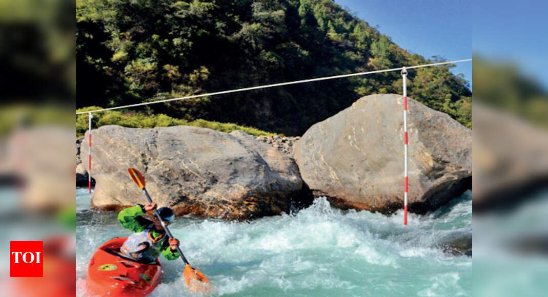 Mandakini: Post 2013 floods, Mandakini hosts kayaking tournament ...