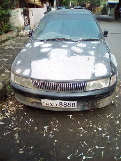 Abandoned Decrepit car - Times of India