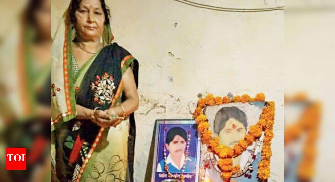 Karsewak's widow accuses Mulayam Singh Yadav of 'killing her husband ...