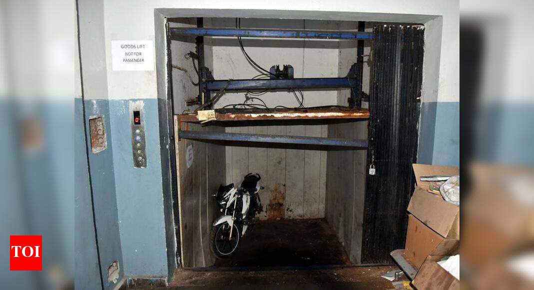 Five injured as elevator plunges down in two-wheeler showroom | Noida ...