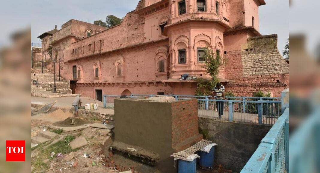 A monumental blunder in bid to save Gauhar Mahal | Bhopal News - Times ...