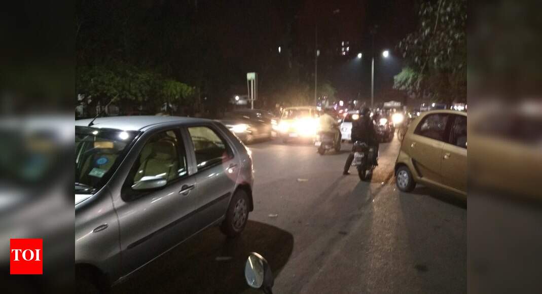 Congestion on Pashan-Sus Road - Times of India