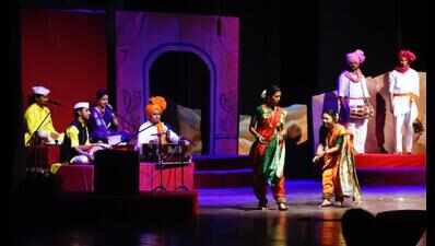 ’Vithabai’ depicts life’s success, and struggles | Nagpur News - Times ...