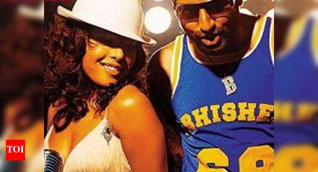 Riteish Deshmukh asks for a sequel to 'Bluffmaster!', director Rohit ...