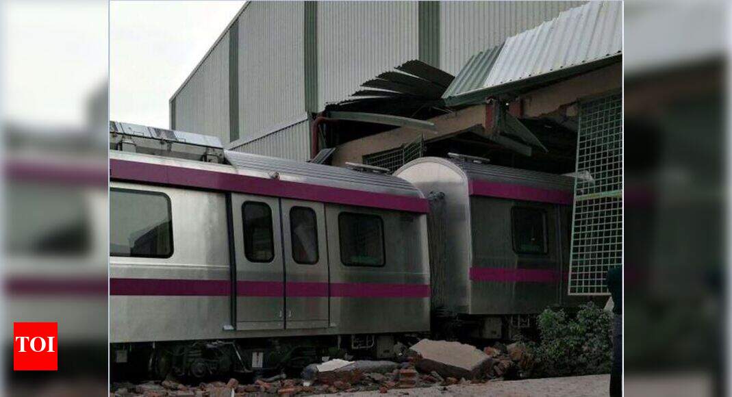 Magenta Line: Magenta line: Human error derails driverless Delhi metro ...