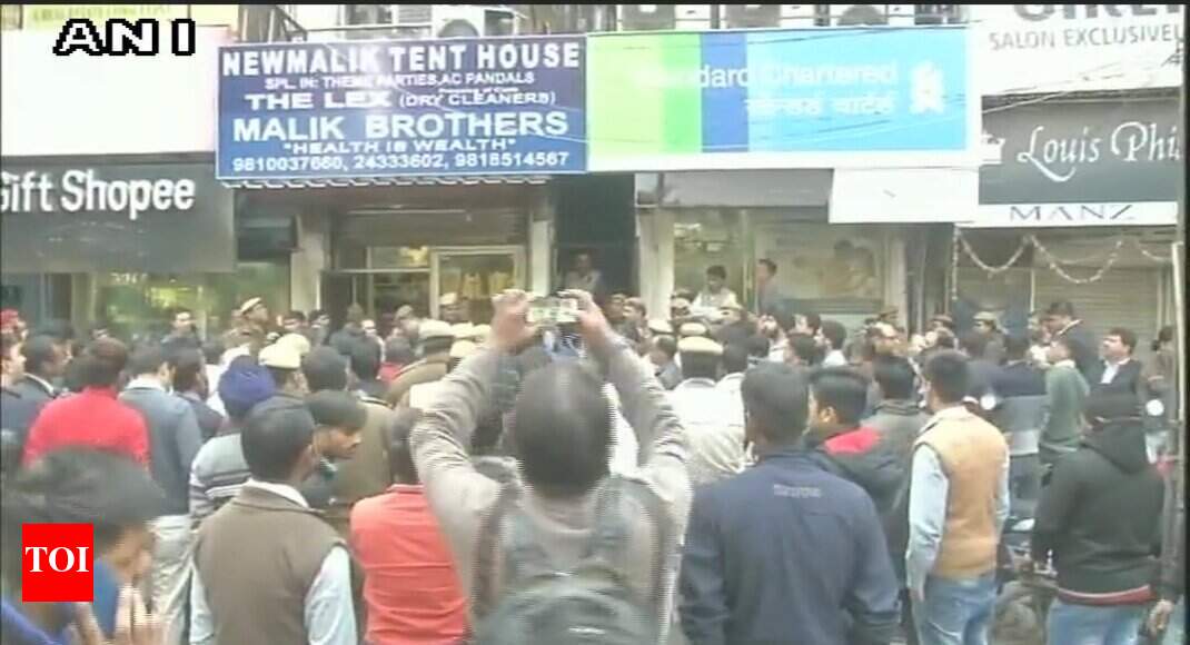 Defence Colony: South Delhi Municipal Corporation seals 51 units in ...