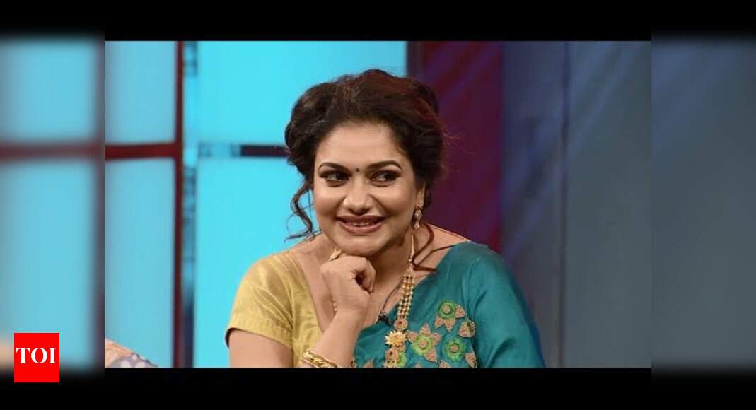 Mathu and Kallu are Christmas guests of Rimi! - Times of India