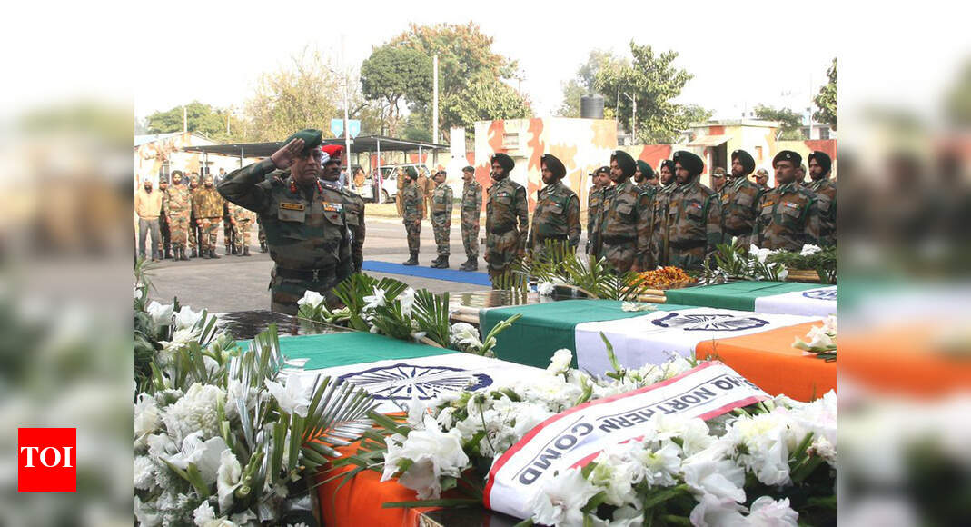 Army: Army bids farewell to soldiers martyred in J&K cross-border firing | India News - Times of ...