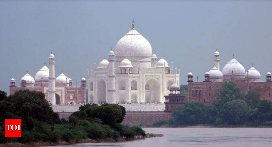 UP tourism dept plans development of Yamuna riverfront | Agra News ...