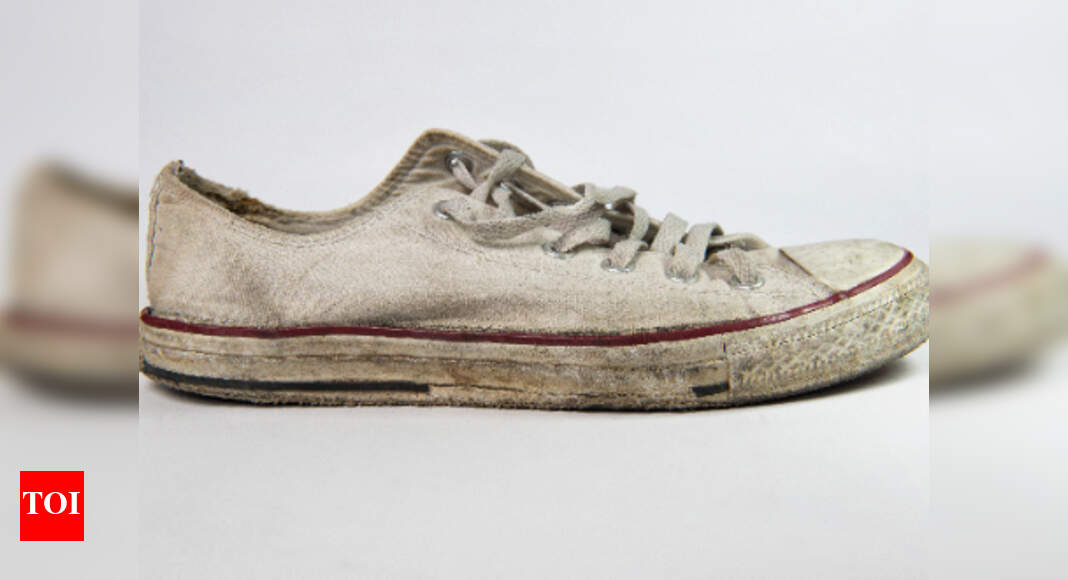 This genius hack will make your white shoes white again! - Times of India