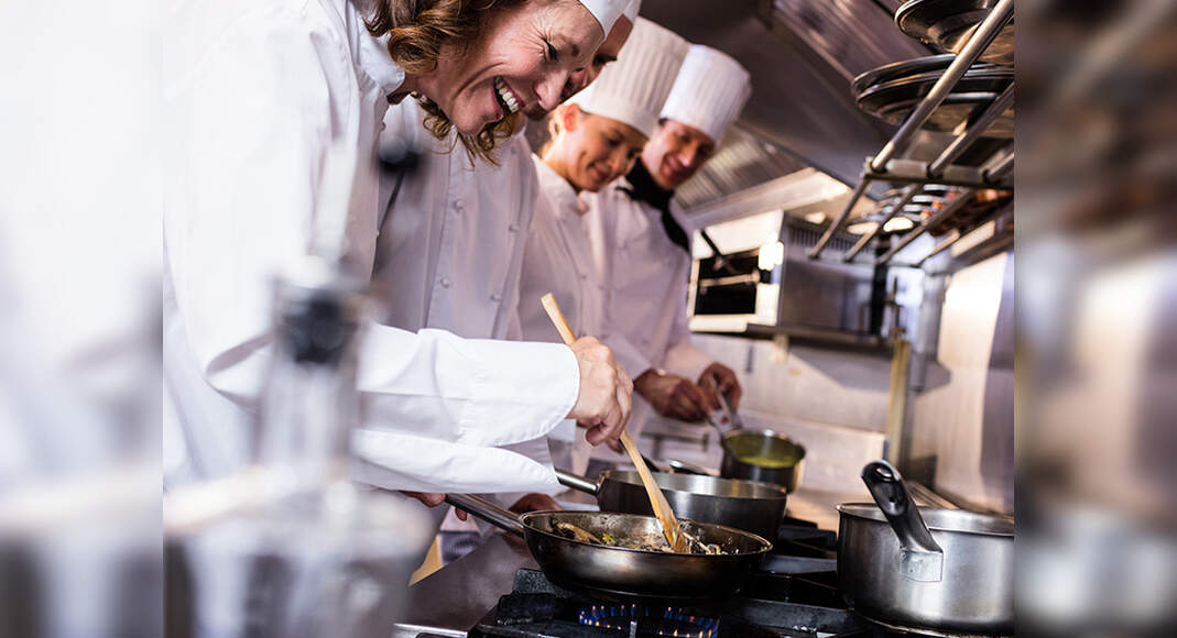 10 jobs that are meant for foodies