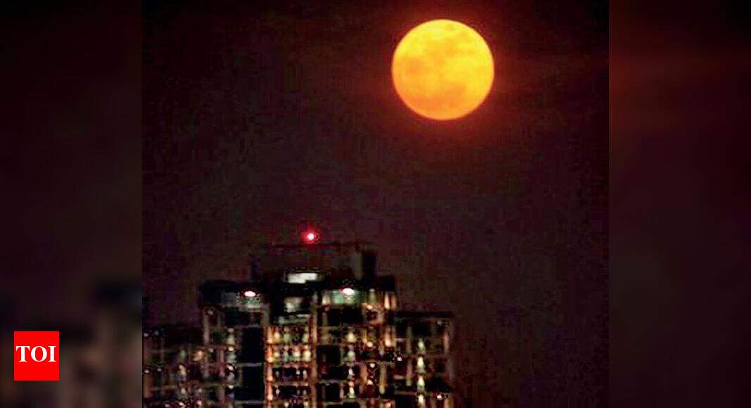 Supermoon tomorrow, a blue moon on January 31 | Pune News - Times of India