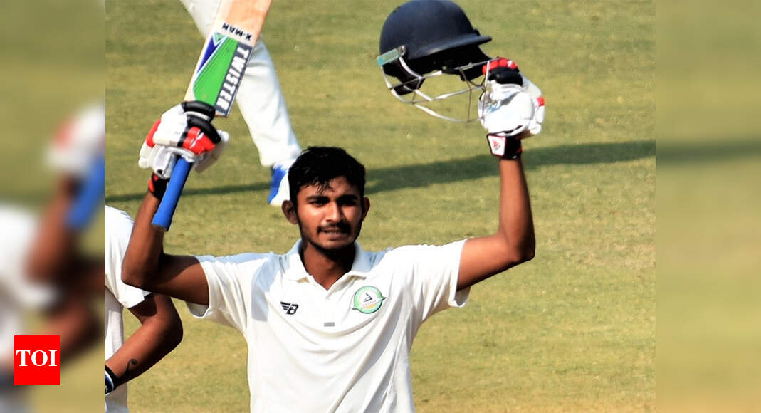 Ranji Trophy Final: Crisis man Akshay Wadkar does it again | Cricket News - Times of India