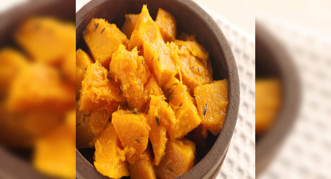 Boiled and Spiced Mangoes Recipe: How to Make Boiled and Spiced Mangoes ...