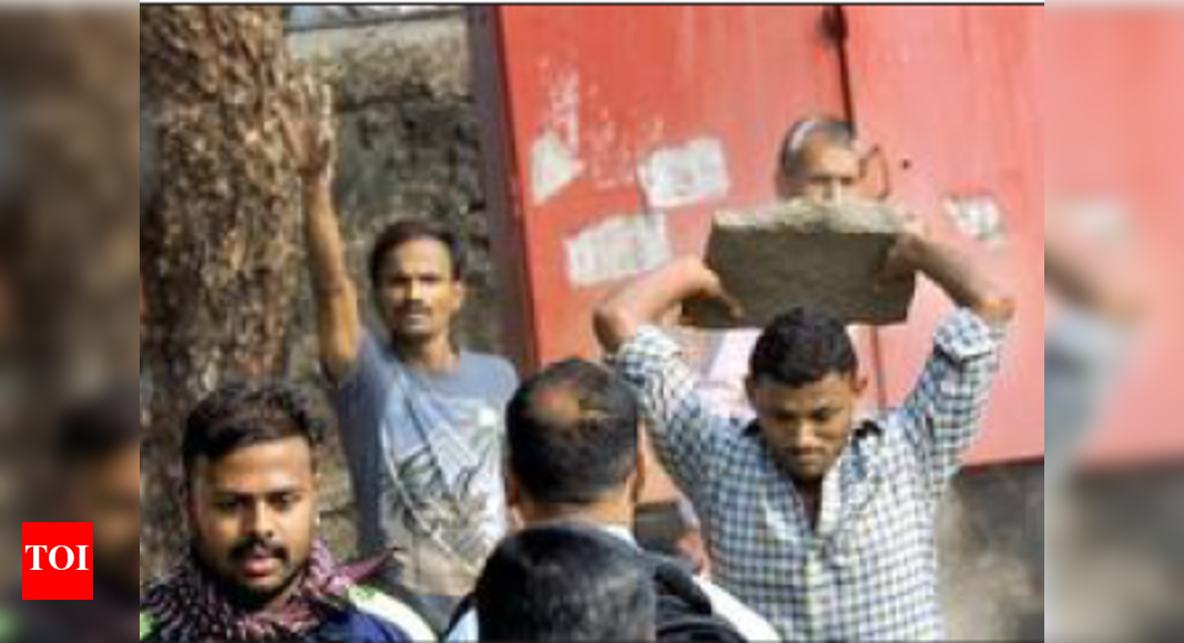Dalit Protesters: DJs, engineers and medical representatives amongst ...