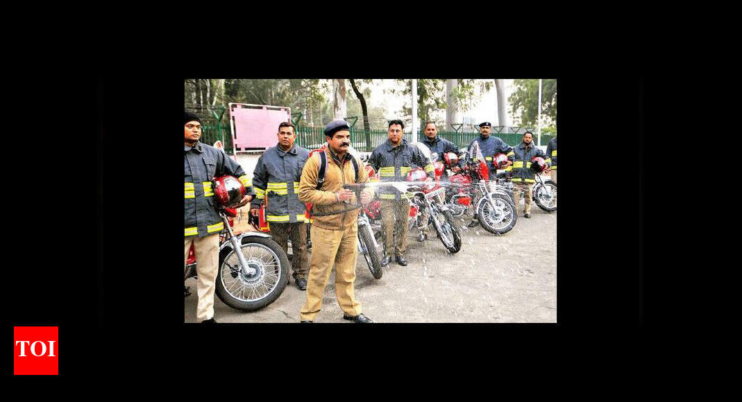 Mayor flags off 7 fire-fighting bikes to help douse flames in ...
